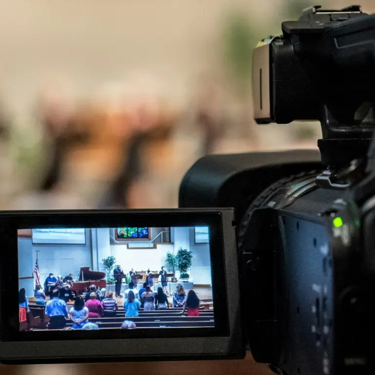 Worship 2.0: Testing the benefits and challenges of… | Templeton World ...